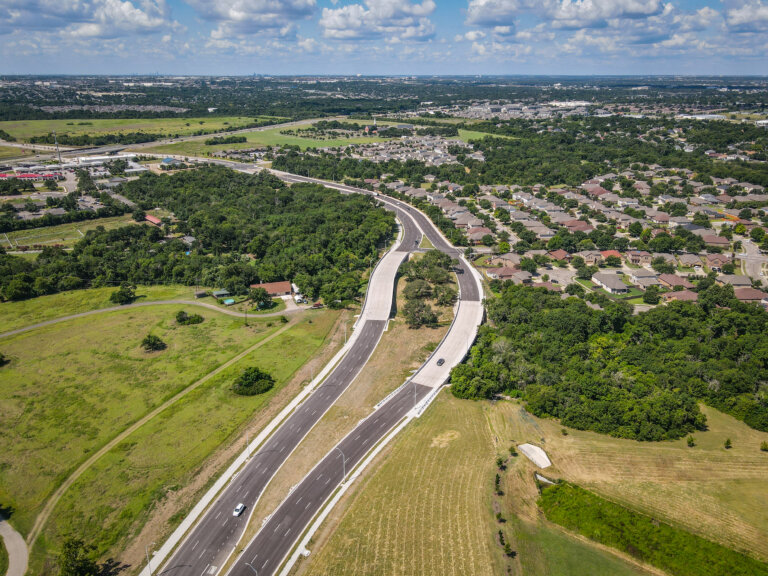 Round Rock opened a new section of Kenney Fort Boulevard — and there's ...